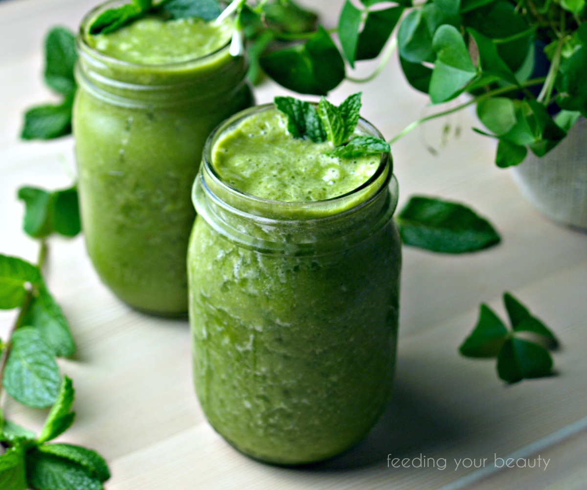 Glowing Shamrock Smoothie – Feed Your Beauty